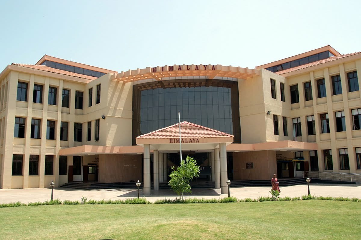 IIT Madras Inviting Applications For Various Vacancies 2021 Check Now IIT Madras Inviting Applications For Various Vacancies 2021 Check Now