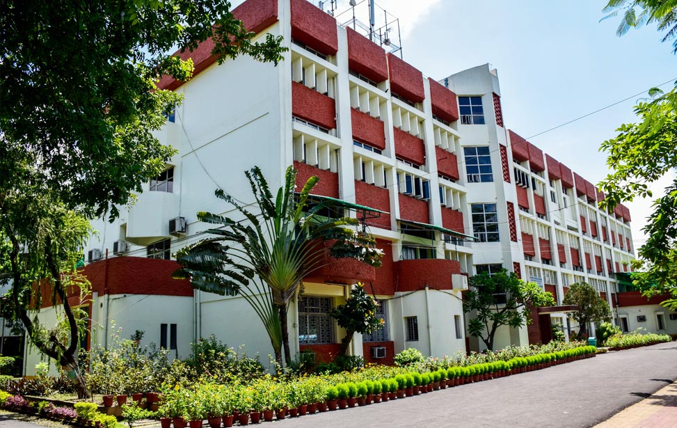 Top 20 Colleges for Hotel Management in India Latest List 2023 ...