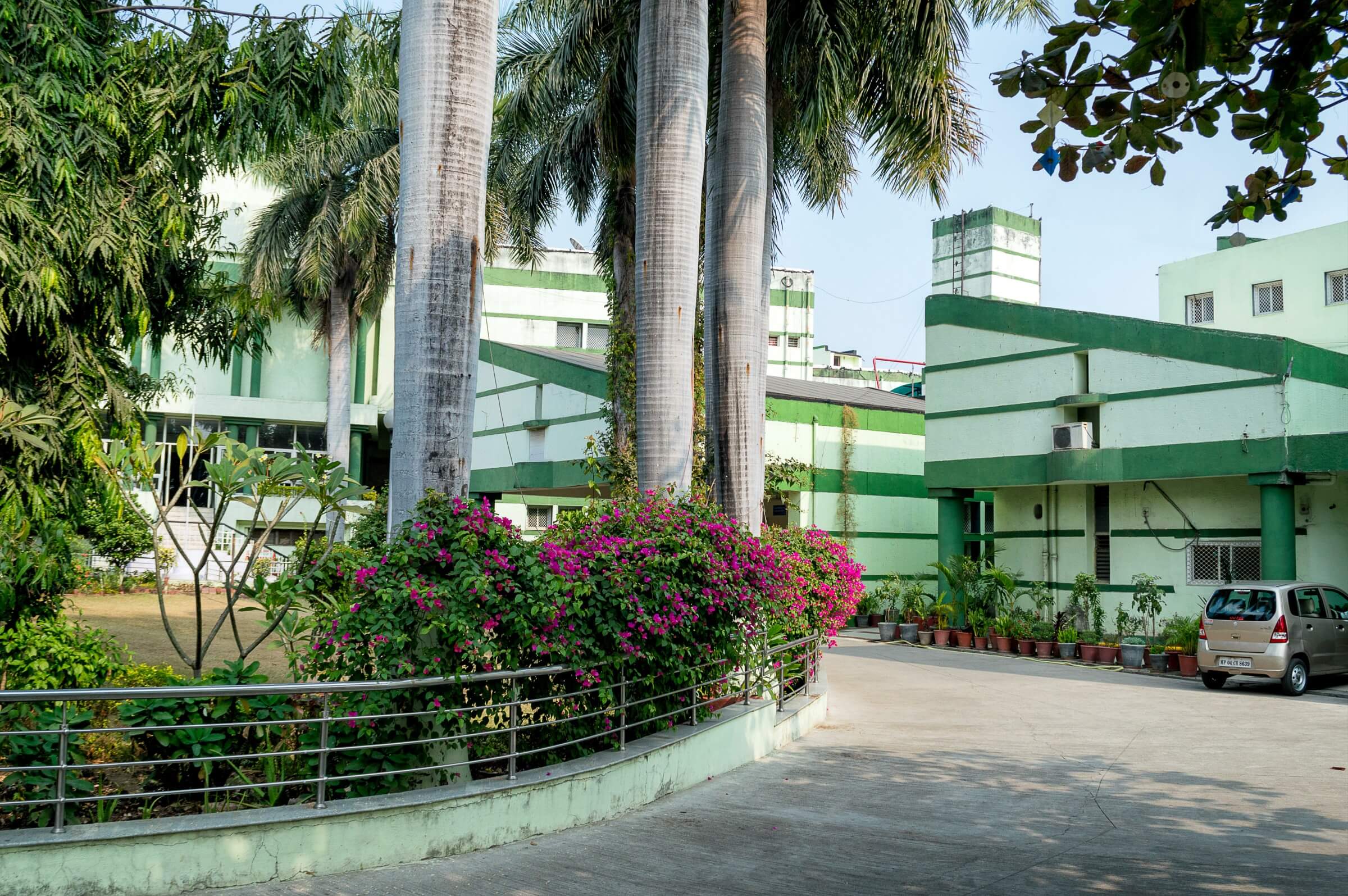 Top 20 Colleges for Hotel Management in India Latest List 2023 ...