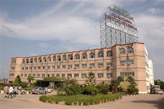 Top 20 Universities in Tamil Nadu Latest List 2023 - College Chalo