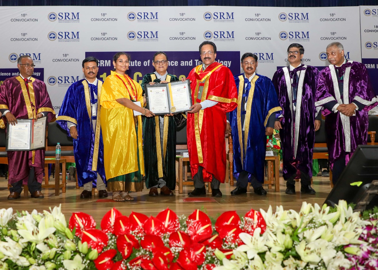 SRMIST 18th convocation turns a grand affair - College Chalo