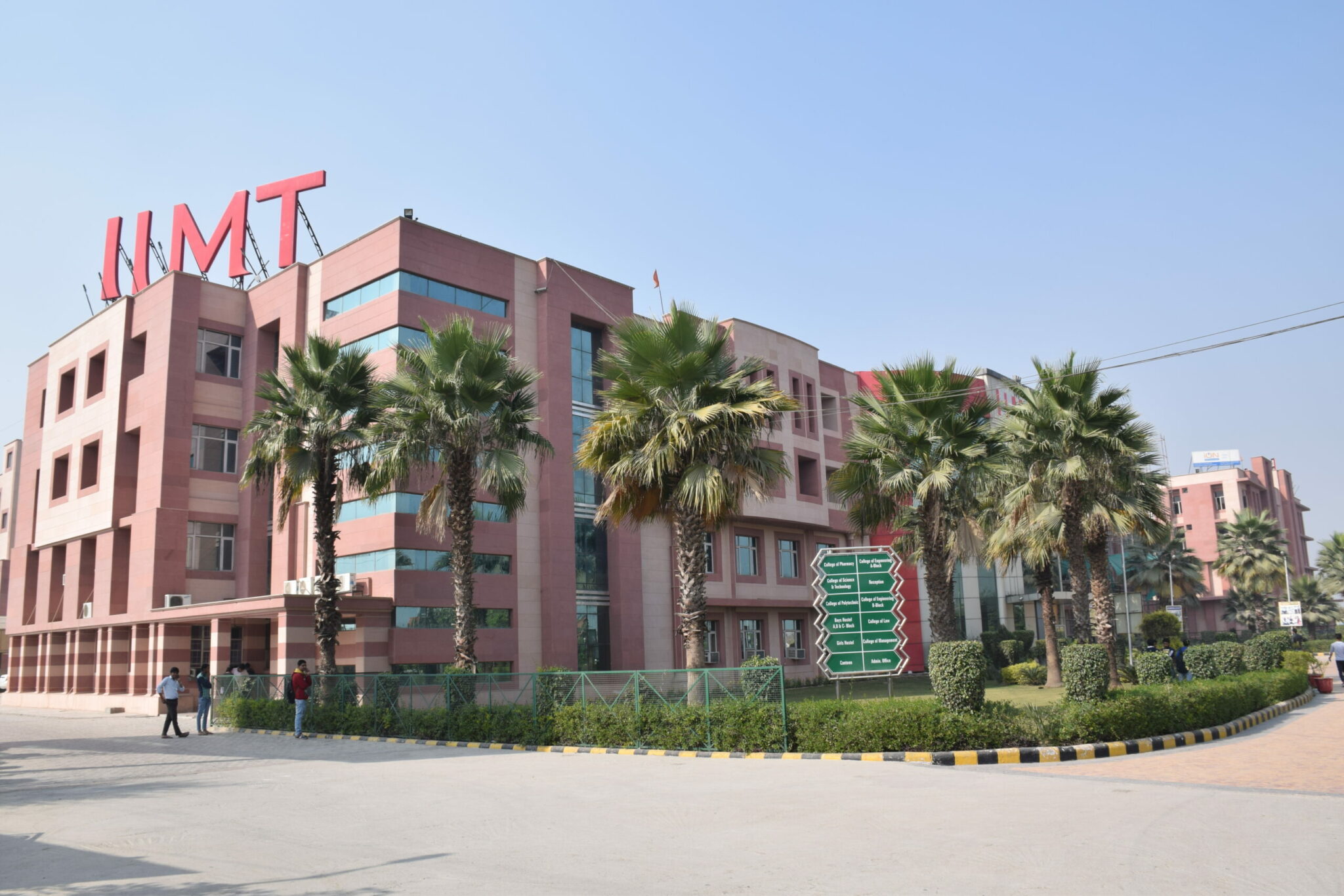 Top 20 Colleges in Noida - College Chalo