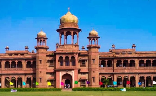 Top 10 Colleges in Agra