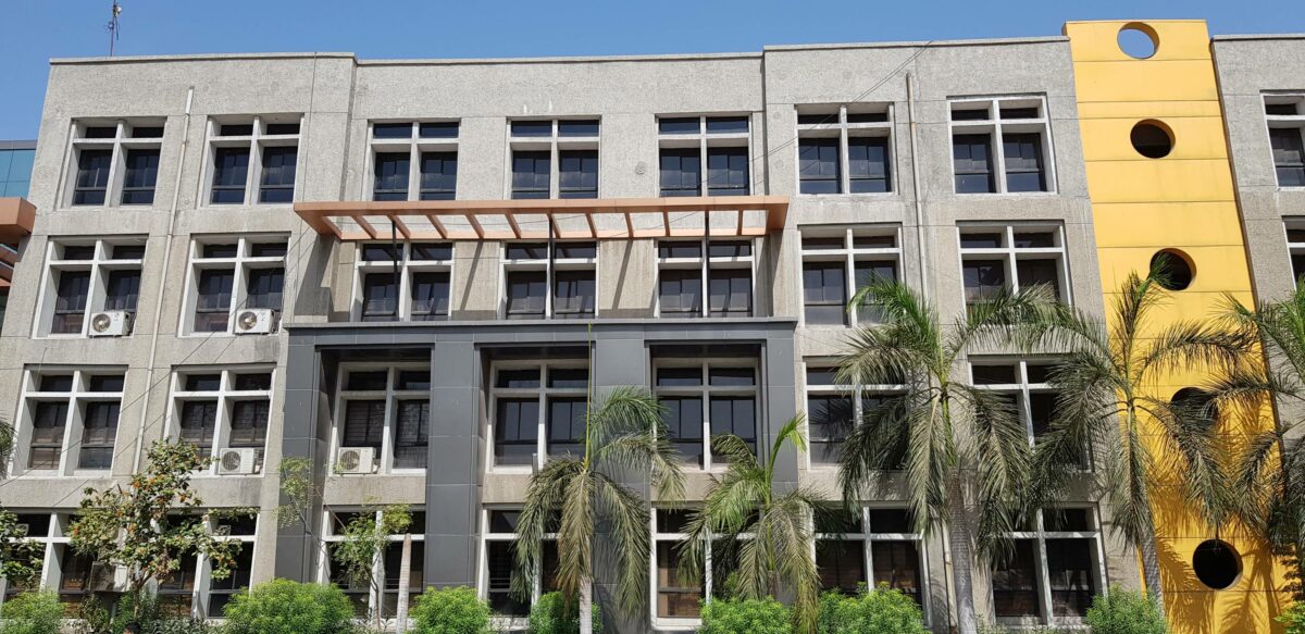 Top 20 BBA Colleges in Gujarat - College Chalo